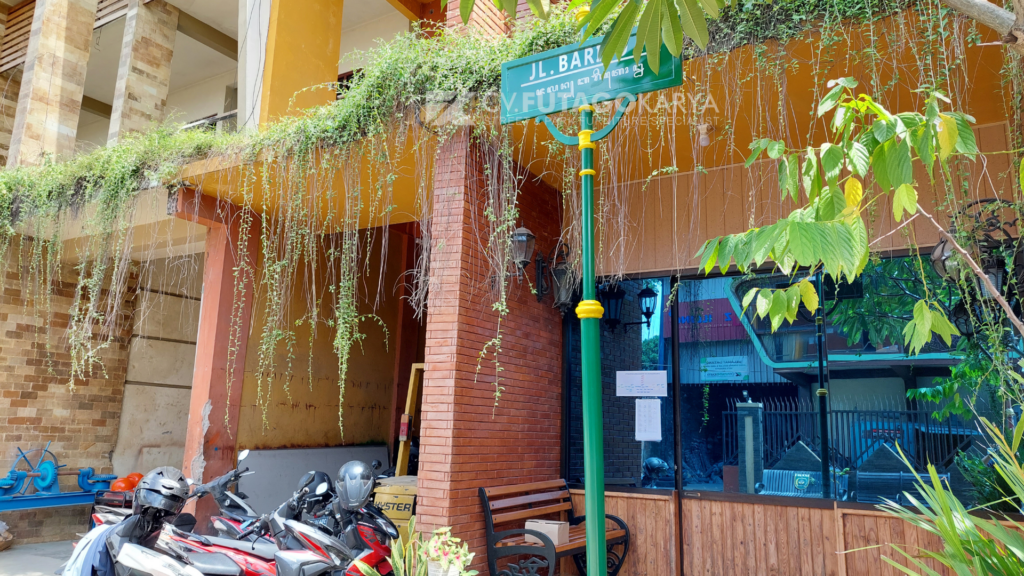 Mengenal Tiang Papan Nama Jalan dan Fungsinya - Futago Karya